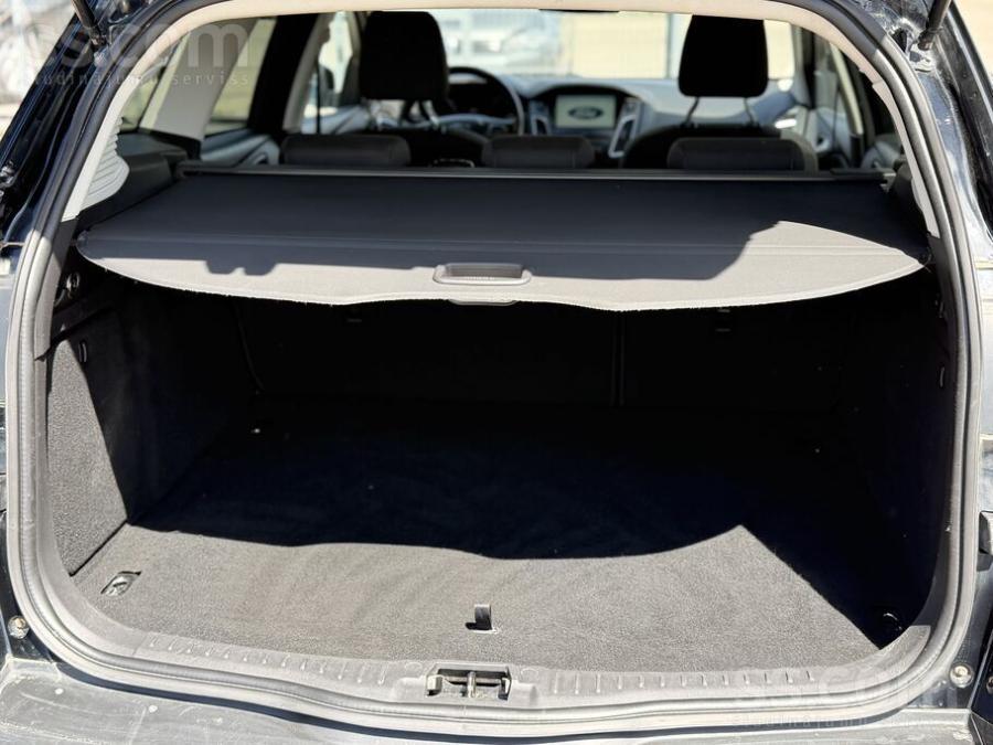 Melns Ford Focus 2016 Rīga, ar dzinēja tilpumu 2.00 L un nobraukumu 262 tūkst. km par 5950 €, foto 15 vietnē AUTOMOTO.COM.LV