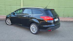 Black Ford Focus 2016 in Riga, with an engine capacity of 2.00 L and mileage of 260 thousand km for 5890 €, photo 4 on AUTOMOTO.COM.LV