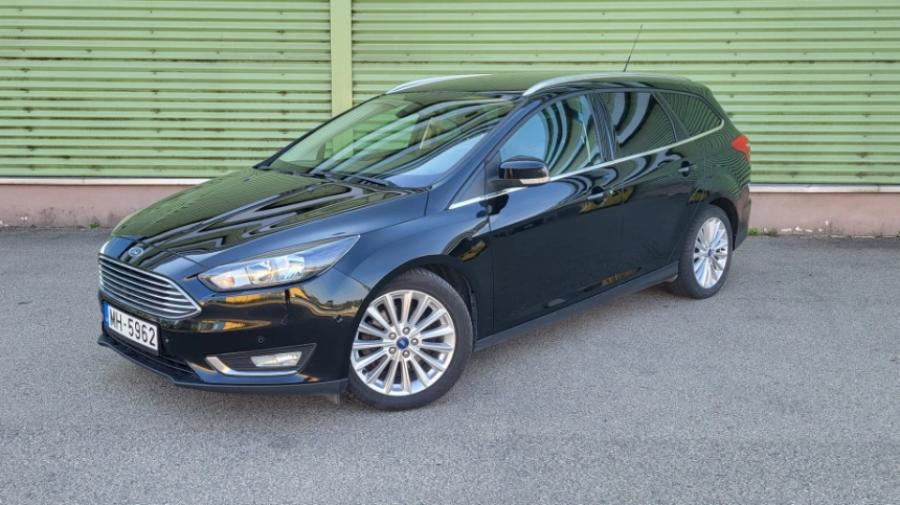 Black Ford Focus 2016 in Riga, with an engine capacity of 2.00 L and mileage of 260 thousand km for 5890 €, photo 14 on AUTOMOTO.COM.LV