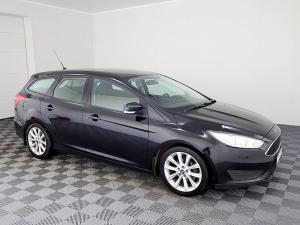 Melns Ford Focus 2016 Tallina, ar dzinēja tilpumu 1.00 L un nobraukumu 189 tūkst. km par 3199 €, foto  vietnē AUTOMOTO.COM.LV