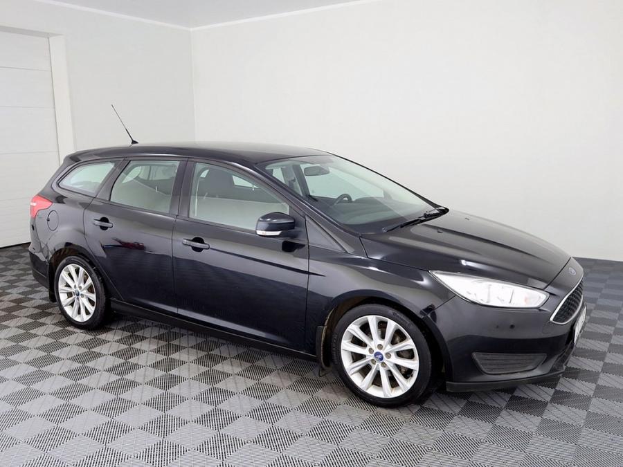 Melns Ford Focus 2016 Tallina, ar dzinēja tilpumu 1.00 L un nobraukumu 189 tūkst. km par 3199 €, foto 9 vietnē AUTOMOTO.COM.LV