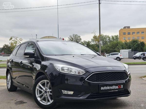 Ford Focus 2016 Šauļi vietnē Melns Ford Focus 2016 Šauļi, ar dzinēja tilpumu 1.00 L un nobraukumu 183 tūkst. km par 4950 €, foto 4 vietnē AUTOMOTO.COM.LV