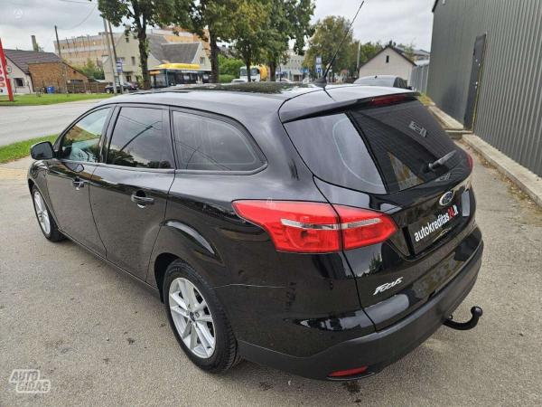 Ford Focus 2016 Šauļi vietnē Melns Ford Focus 2016 Šauļi, ar dzinēja tilpumu 1.00 L un nobraukumu 183 tūkst. km par 4950 €, foto 5 vietnē AUTOMOTO.COM.LV