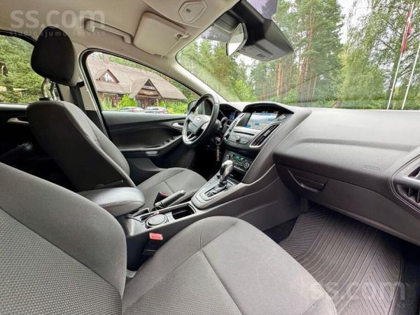 Black Ford Focus 2017 in Riga, with an engine capacity of 1.50 L and mileage of 190 thousand km for 8000 €, photo 10 on AUTOMOTO.COM.LV