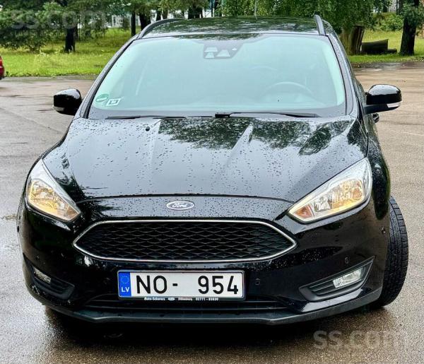Melns Ford Focus 2017 Rīga, ar dzinēja tilpumu 1.50 L un nobraukumu 190 tūkst. km par 8000 €, foto 3 vietnē AUTOMOTO.COM.LV