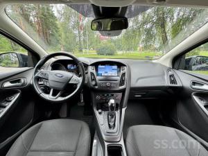 Melns Ford Focus 2017 Rīga, ar dzinēja tilpumu 1.50 L un nobraukumu 190 tūkst. km par 8000 €, foto 5 vietnē AUTOMOTO.COM.LV