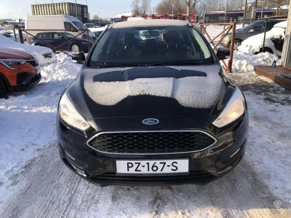 Black Ford Focus 2017 in Klaipeda, with an engine capacity of 1.00 L and mileage of 241 thousand km for 3899 €, photo 2 on AUTOMOTO.COM.LV