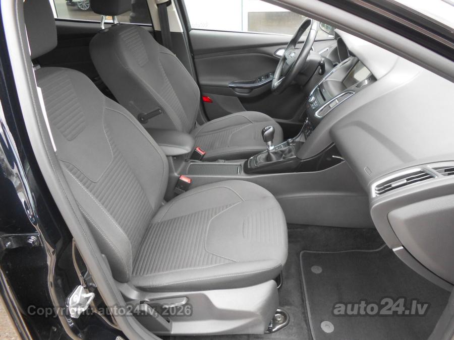 Black Ford Focus 2017 in Viljandi, with an engine capacity of 1.00 L and mileage of 180 thousand km for 6590 €, photo 12 on AUTOMOTO.COM.LV