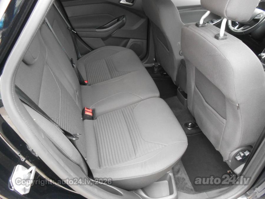 Black Ford Focus 2017 in Viljandi, with an engine capacity of 1.00 L and mileage of 180 thousand km for 6590 €, photo 13 on AUTOMOTO.COM.LV