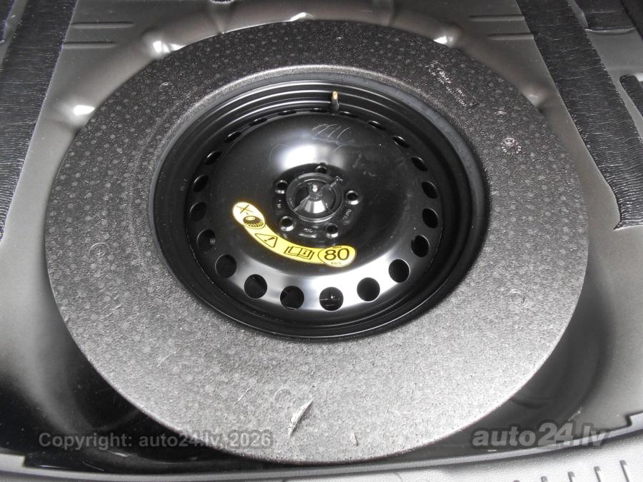 Black Ford Focus 2017 in Viljandi, with an engine capacity of 1.00 L and mileage of 180 thousand km for 6590 €, photo 23 on AUTOMOTO.COM.LV