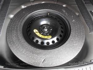 Melns Ford Focus 2017 Viljandi, ar dzinēja tilpumu 1.00 L un nobraukumu 180 tūkst. km par 6490 €, foto 23 vietnē AUTOMOTO.COM.LV