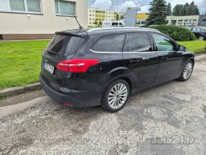Melns Ford Focus 2017 Tallina, ar dzinēja tilpumu 1.50 L un nobraukumu 220 tūkst. km par 7999 €, foto 6 vietnē AUTOMOTO.COM.LV