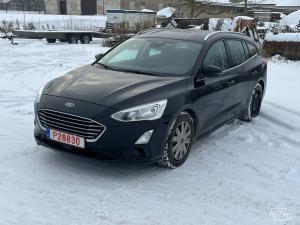 Melns Ford Focus 2018 Marijampole, ar dzinēja tilpumu 1.50 L un nobraukumu 211 tūkst. km par 4950 €, foto 2 vietnē AUTOMOTO.COM.LV