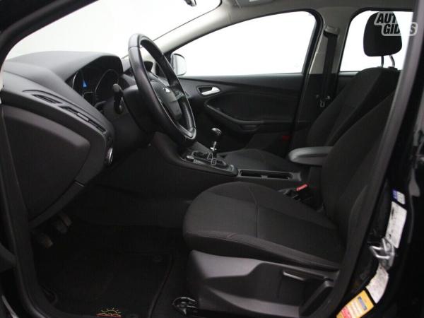 Black Ford Focus 2018 in Vilnius, with an engine capacity of 1.50 L and mileage of 154 thousand km for 8599 €, photo 4 on AUTOMOTO.COM.LV