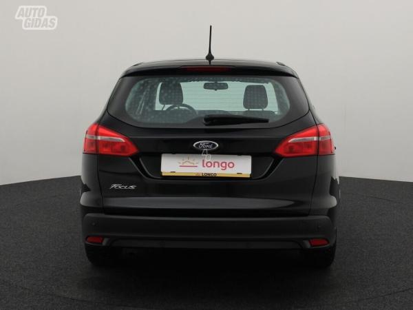 Black Ford Focus 2018 in Vilnius, with an engine capacity of 1.50 L and mileage of 154 thousand km for 8599 €, photo 5 on AUTOMOTO.COM.LV