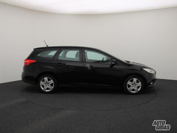 Black Ford Focus 2018 in Vilnius, with an engine capacity of 1.50 L and mileage of 154 thousand km for 8599 €, photo 9 on AUTOMOTO.COM.LV