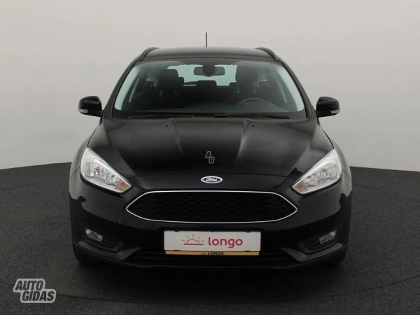 Black Ford Focus 2018 in Vilnius, with an engine capacity of 1.00 L and mileage of 127 thousand km for 7999 €, photo 3 on AUTOMOTO.COM.LV