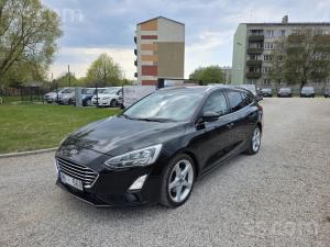 Black Ford Focus 2018 in Ventspils, with an engine capacity of 1.50 L and mileage of 234 thousand km for 8600 €, photo  on AUTOMOTO.COM.LV