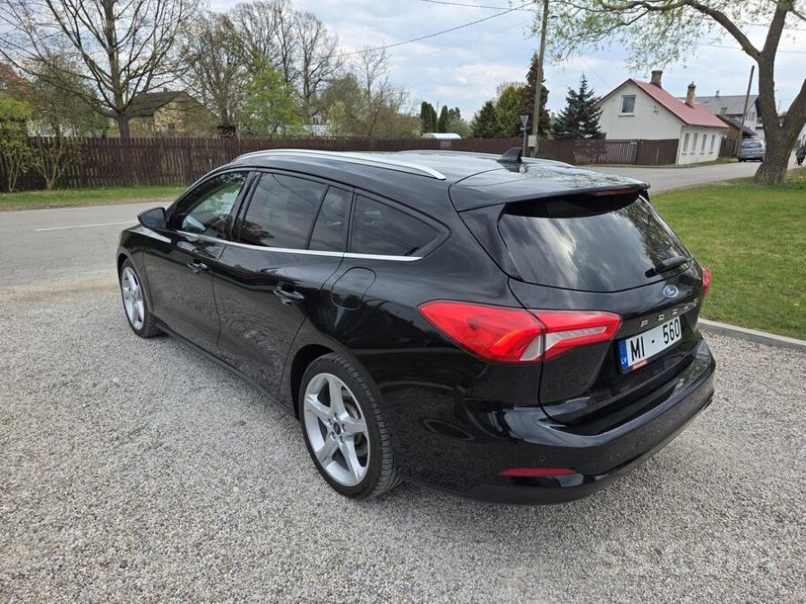 Melns Ford Focus 2018 Ventspils, ar dzinēja tilpumu 1.50 L un nobraukumu 234 tūkst. km par 8600 €, foto 10 vietnē AUTOMOTO.COM.LV