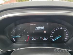 Melns Ford Focus 2018 Ventspils, ar dzinēja tilpumu 1.50 L un nobraukumu 234 tūkst. km par 8600 €, foto 15 vietnē AUTOMOTO.COM.LV