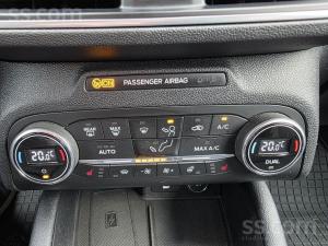 Melns Ford Focus 2018 Ventspils, ar dzinēja tilpumu 1.50 L un nobraukumu 234 tūkst. km par 8600 €, foto 19 vietnē AUTOMOTO.COM.LV