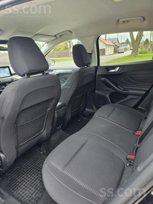 Melns Ford Focus 2018 Ventspils, ar dzinēja tilpumu 1.50 L un nobraukumu 234 tūkst. km par 8600 €, foto 23 vietnē AUTOMOTO.COM.LV