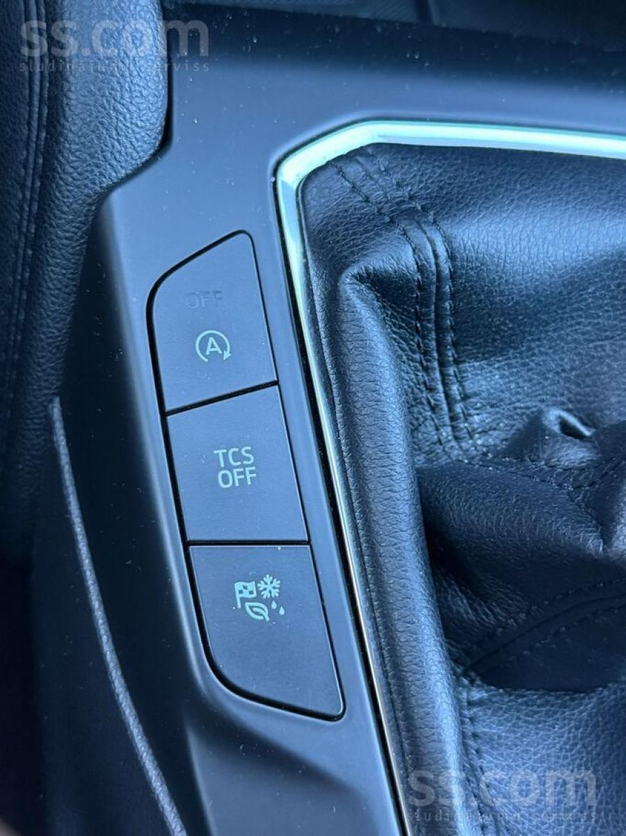 Melns Ford Focus 2018 Kuldīga, ar dzinēja tilpumu 1.50 L un nobraukumu 234 tūkst. km par 8600 €, foto 17 vietnē AUTOMOTO.COM.LV
