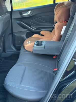 Melns Ford Focus 2018 Kuldīga, ar dzinēja tilpumu 1.50 L un nobraukumu 234 tūkst. km par 8900 €, foto 8 vietnē AUTOMOTO.COM.LV
