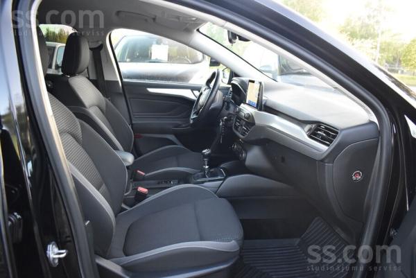 Melns Ford Focus 2018 Kuldīga, ar dzinēja tilpumu 1.50 L un nobraukumu 0 tūkst. km par 8550 €, foto 5 vietnē AUTOMOTO.COM.LV