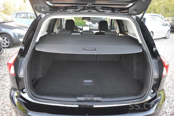 Melns Ford Focus 2018 Kuldīga, ar dzinēja tilpumu 1.50 L un nobraukumu 0 tūkst. km par 8550 €, foto 7 vietnē AUTOMOTO.COM.LV