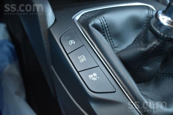 Melns Ford Focus 2018 Kuldīga, ar dzinēja tilpumu 1.50 L un nobraukumu 0 tūkst. km par 8550 €, foto 9 vietnē AUTOMOTO.COM.LV