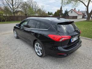 Melns Ford Focus 2018 Ventspils, ar dzinēja tilpumu 1.50 L un nobraukumu 234 tūkst. km par 8600 €, foto 10 vietnē AUTOMOTO.COM.LV