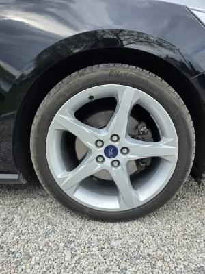 Melns Ford Focus 2018 Ventspils, ar dzinēja tilpumu 1.50 L un nobraukumu 234 tūkst. km par 8600 €, foto 11 vietnē AUTOMOTO.COM.LV