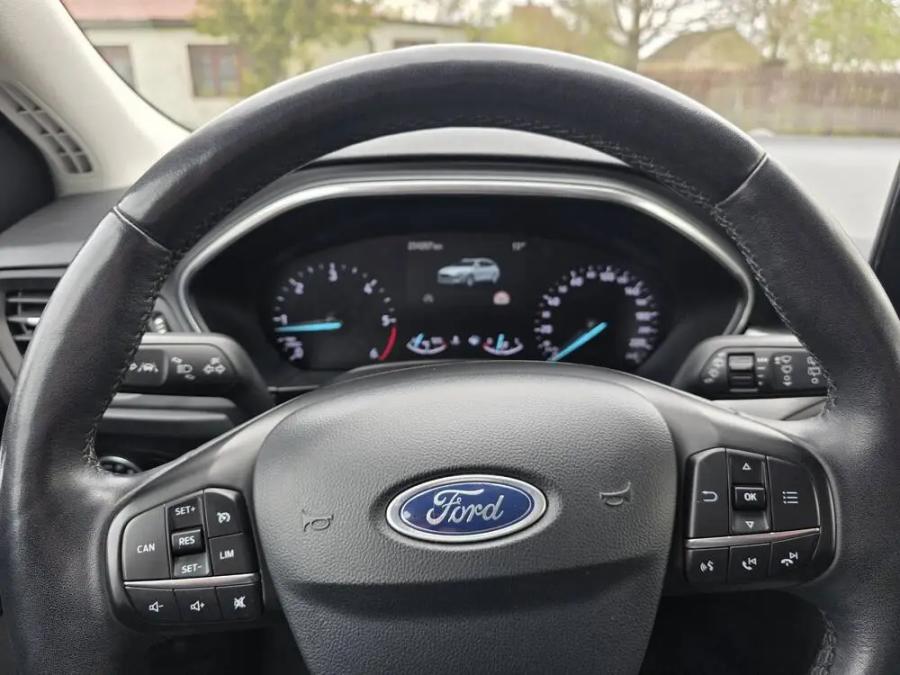 Melns Ford Focus 2018 Ventspils, ar dzinēja tilpumu 1.50 L un nobraukumu 234 tūkst. km par 8600 €, foto 14 vietnē AUTOMOTO.COM.LV