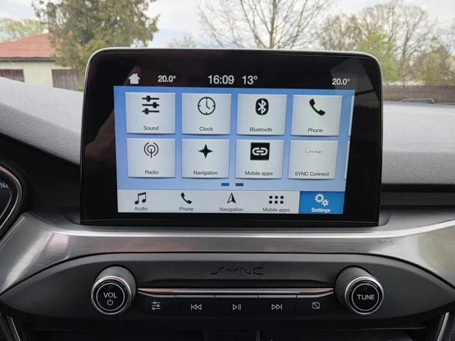 Melns Ford Focus 2018 Ventspils, ar dzinēja tilpumu 1.50 L un nobraukumu 234 tūkst. km par 8600 €, foto 18 vietnē AUTOMOTO.COM.LV