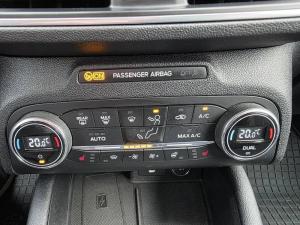 Melns Ford Focus 2018 Ventspils, ar dzinēja tilpumu 1.50 L un nobraukumu 234 tūkst. km par 8600 €, foto 19 vietnē AUTOMOTO.COM.LV