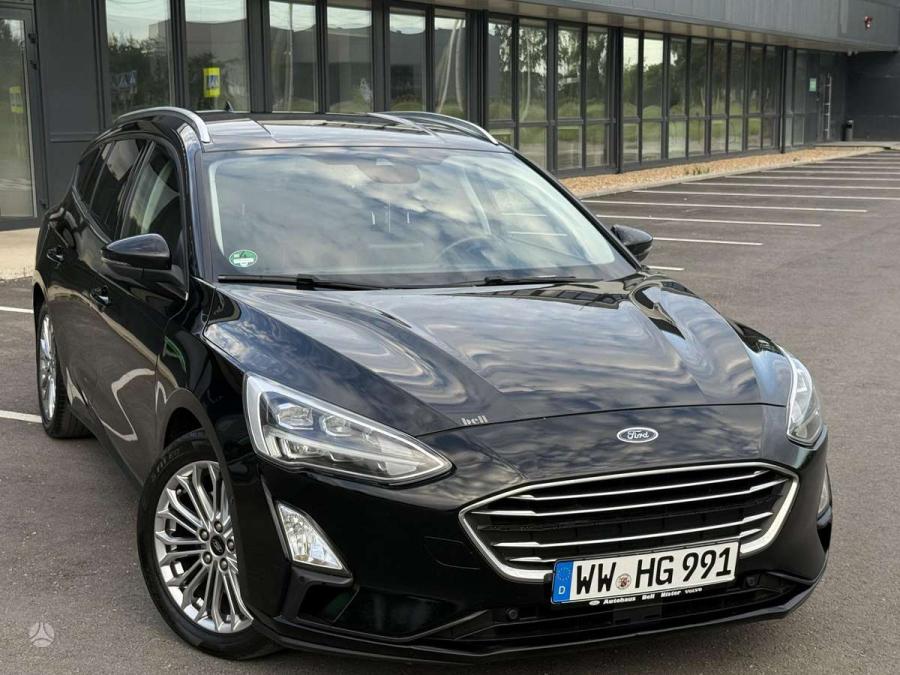 Melns Ford Focus 2018 Kauņa, ar dzinēja tilpumu 1.50 L un nobraukumu 215 tūkst. km par 7550 €, foto 1 vietnē AUTOMOTO.COM.LV