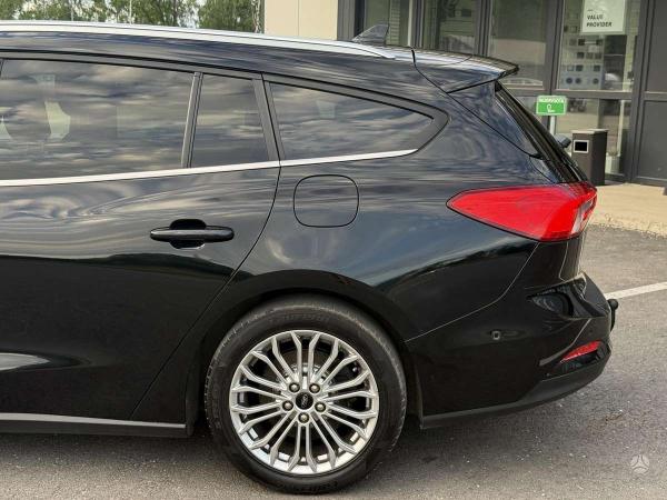 Melns Ford Focus 2018 Kauņa, ar dzinēja tilpumu 1.50 L un nobraukumu 215 tūkst. km par 7550 €, foto 6 vietnē AUTOMOTO.COM.LV