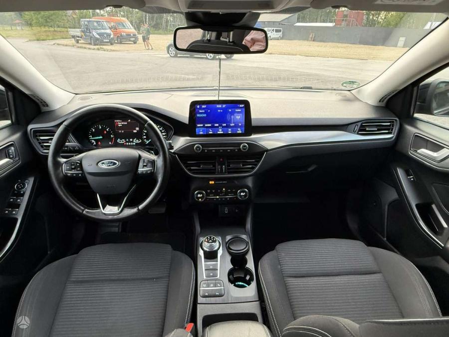 Melns Ford Focus 2018 Kauņa, ar dzinēja tilpumu 1.50 L un nobraukumu 215 tūkst. km par 7550 €, foto 8 vietnē AUTOMOTO.COM.LV