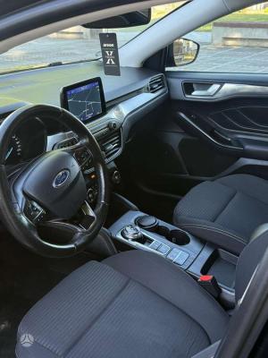 Black Ford Focus 2018 in Kaunas, with an engine capacity of 1.50 L and mileage of 215 thousand km for 7150 €, photo 14 on AUTOMOTO.COM.LV
