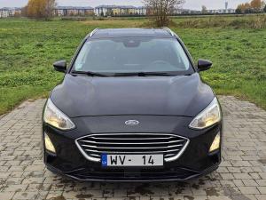 Black Ford Focus 2019 in Marupe, with an engine capacity of 1.00 L and mileage of 111 thousand km for 9000 €, photo 4 on AUTOMOTO.COM.LV