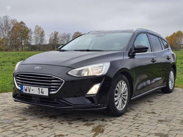 Black Ford Focus 2019 in Marupe, with an engine capacity of 1.00 L and mileage of 111 thousand km for 9000 €, photo 5 on AUTOMOTO.COM.LV