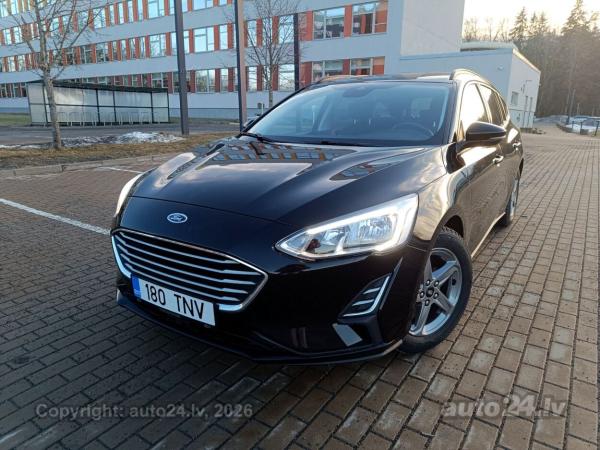 Melns Ford Focus 2019 Tartu, ar dzinēja tilpumu 1.00 L un nobraukumu 135 tūkst. km par 10999 €, foto  vietnē AUTOMOTO.COM.LV