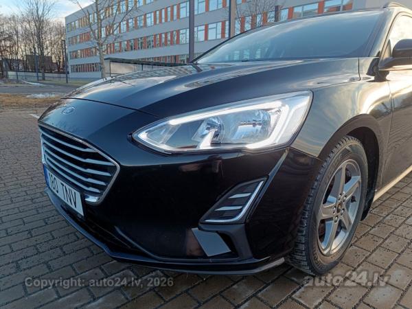 Black Ford Focus 2019 in Tartu, with an engine capacity of 1.00 L and mileage of 135 thousand km for 10999 €, photo 7 on AUTOMOTO.COM.LV