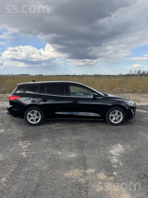 Melns Ford Focus 2019 Jelgava, ar dzinēja tilpumu 1.50 L un nobraukumu 171 tūkst. km par 7800 €, foto 7 vietnē AUTOMOTO.COM.LV