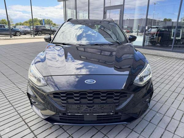 Melns Ford Focus 2019 Kauņa, ar dzinēja tilpumu 1.50 L un nobraukumu 183 tūkst. km par 9900 €, foto 2 vietnē AUTOMOTO.COM.LV