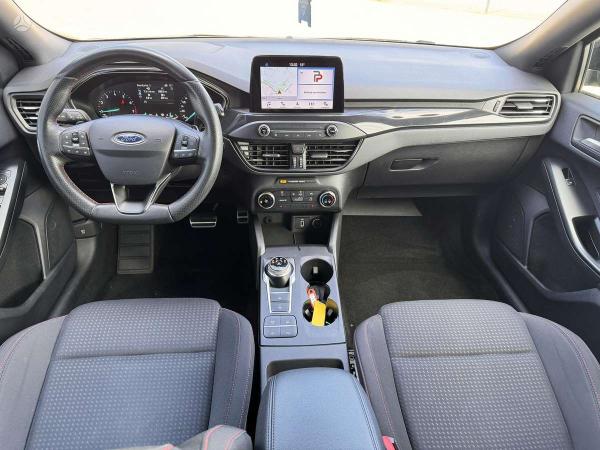 Melns Ford Focus 2019 Kauņa, ar dzinēja tilpumu 1.50 L un nobraukumu 183 tūkst. km par 9900 €, foto 10 vietnē AUTOMOTO.COM.LV