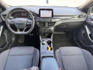 Melns Ford Focus 2019 Kauņa, ar dzinēja tilpumu 1.50 L un nobraukumu 183 tūkst. km par 9900 €, foto 11 vietnē AUTOMOTO.COM.LV