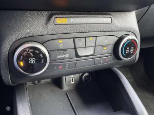 Melns Ford Focus 2019 Kauņa, ar dzinēja tilpumu 1.50 L un nobraukumu 183 tūkst. km par 9900 €, foto 14 vietnē AUTOMOTO.COM.LV