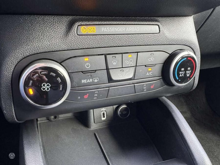 Melns Ford Focus 2019 Kauņa, ar dzinēja tilpumu 1.50 L un nobraukumu 183 tūkst. km par 9900 €, foto 14 vietnē AUTOMOTO.COM.LV